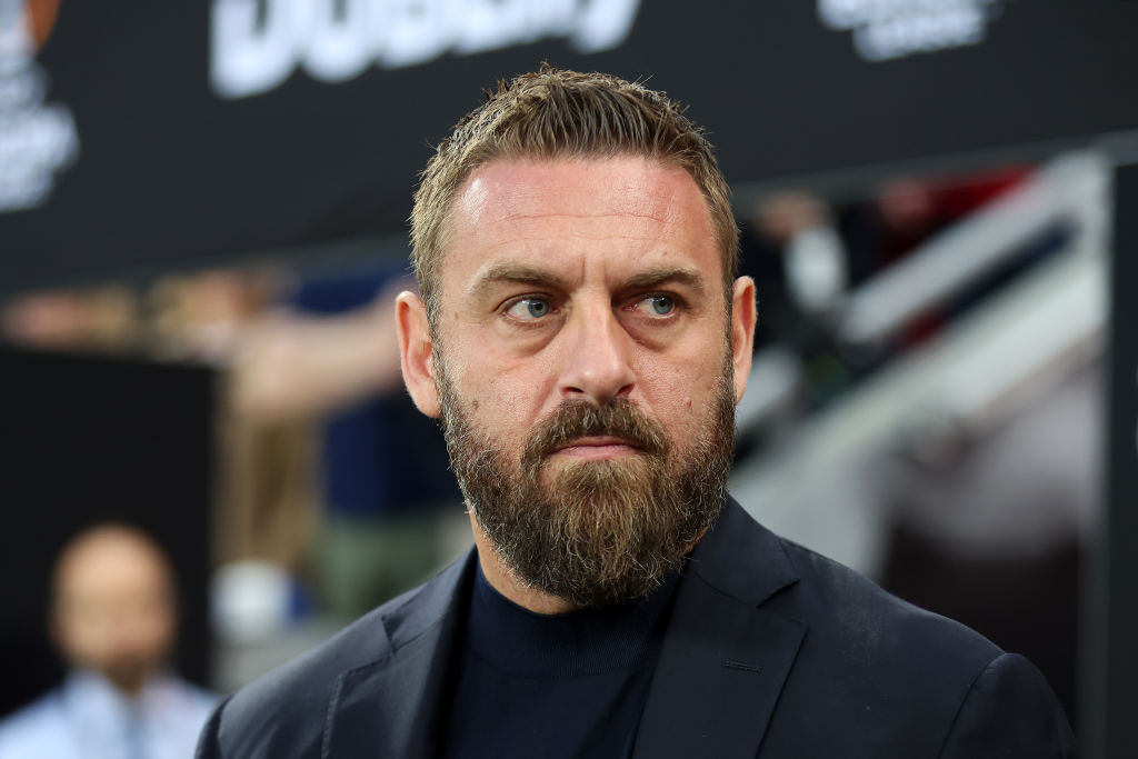 Conflict within the team? The head coach of Roma got into a fight with ...