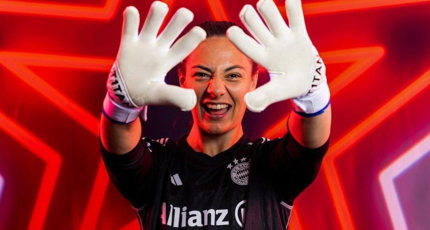 Bayern goalkeeper Mala Grohs battling cancer at just 23 years old ...