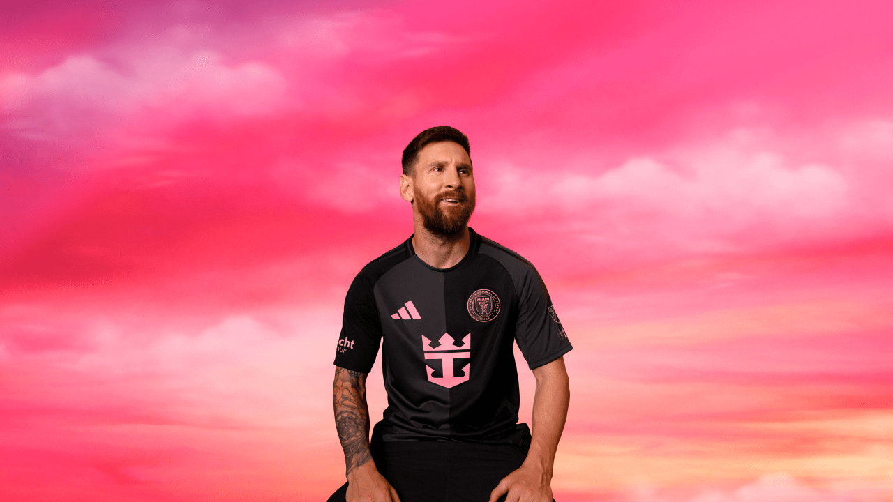 Messi unveils Inter Miami's new kit for 2025 season | Dailysports