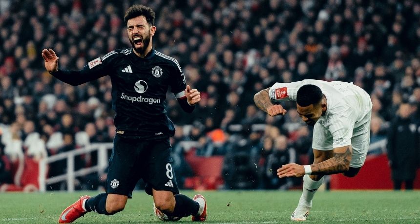 Bruno Fernandes is frustrated. Why is VAR still not being used in FA ...