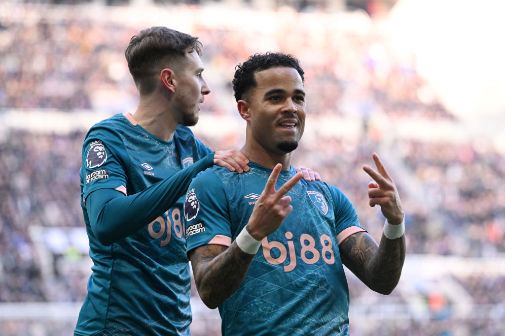 Justin Kluivert scores more Premier League goals at St. James' Park in ...