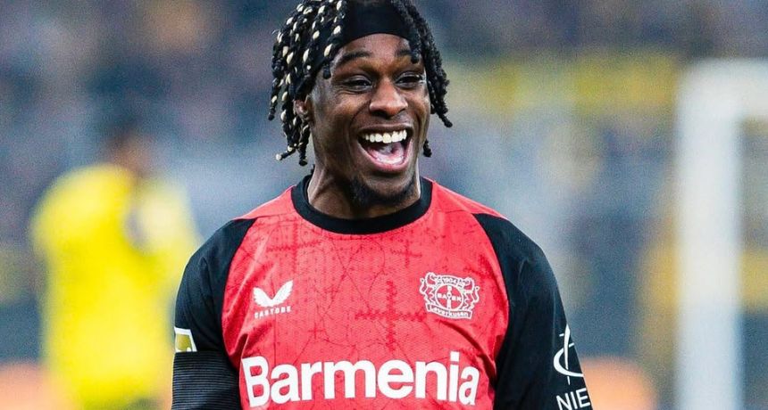 La star du Bayer Jeremie Frimpong signe un contrat publicitaire de 20 ...