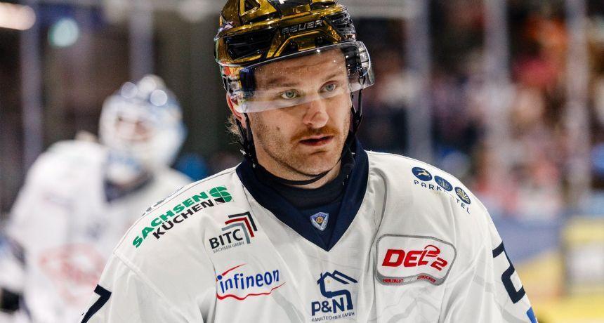 Busted for cannabis! Hockey player Dane Fox faces possible suspension ...