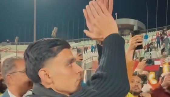 Ahly Fans Give Warm Welcome to Bencharki and Taunt Zamalek | Dailysports