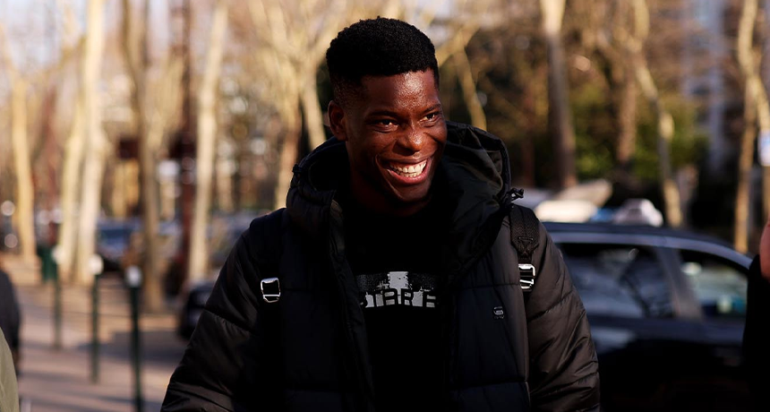 Zimbabwean Midfielder Marshall Munetsi Joins Wolves on Deadline Day ...