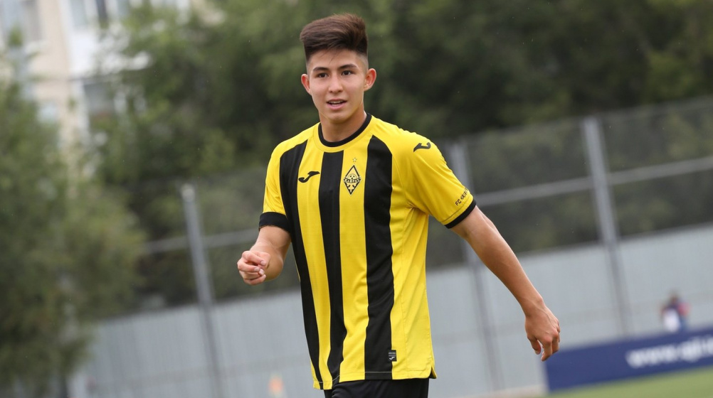 Official: 16-year-old Kazakh talent Dastan Satpayev joins Chelsea ...