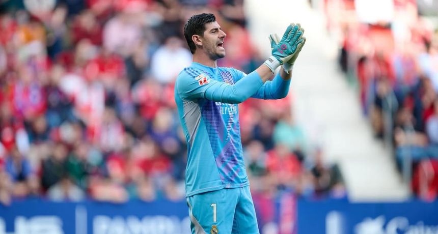 Real Madrid goalkeeper Thibaut Courtois names his dream five-a-side ...