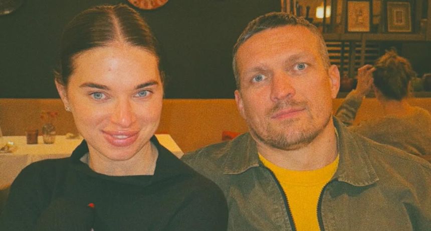 Sweetness: Oleksandr Usyk posts adorable video with his wife | Dailysports
