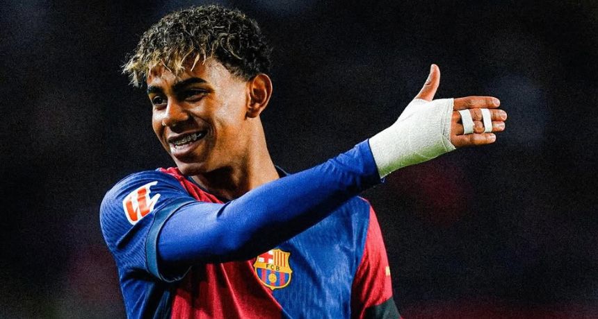 The holy month of Ramadan is over. Lamine Yamal congratulates all ...