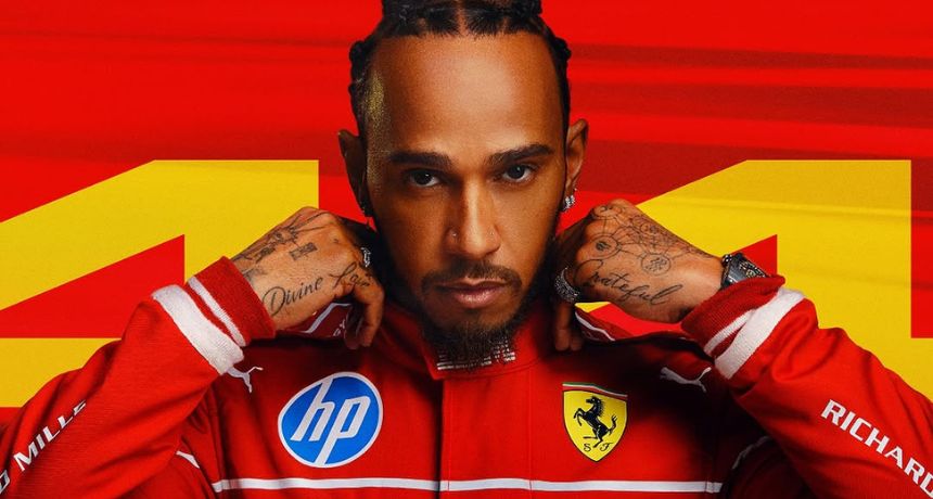 Lewis Hamilton didn't like wearing team gear. He talks about the start ...