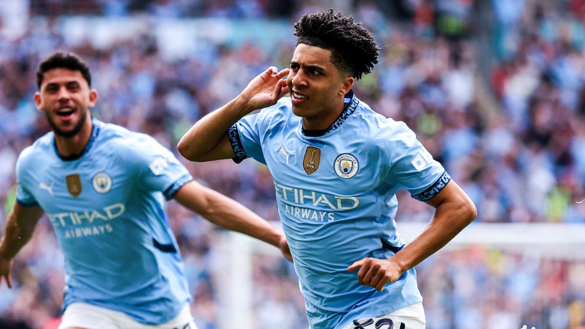 First in 44 years. Rico Lewis makes Manchester City history | Dailysports