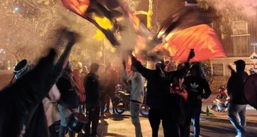 Colón Fans Protest Again Outside Club Headquarters Amid Poor Form ...