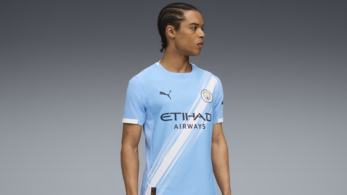 First photos of Manchester City's home kit for next season revealed ...