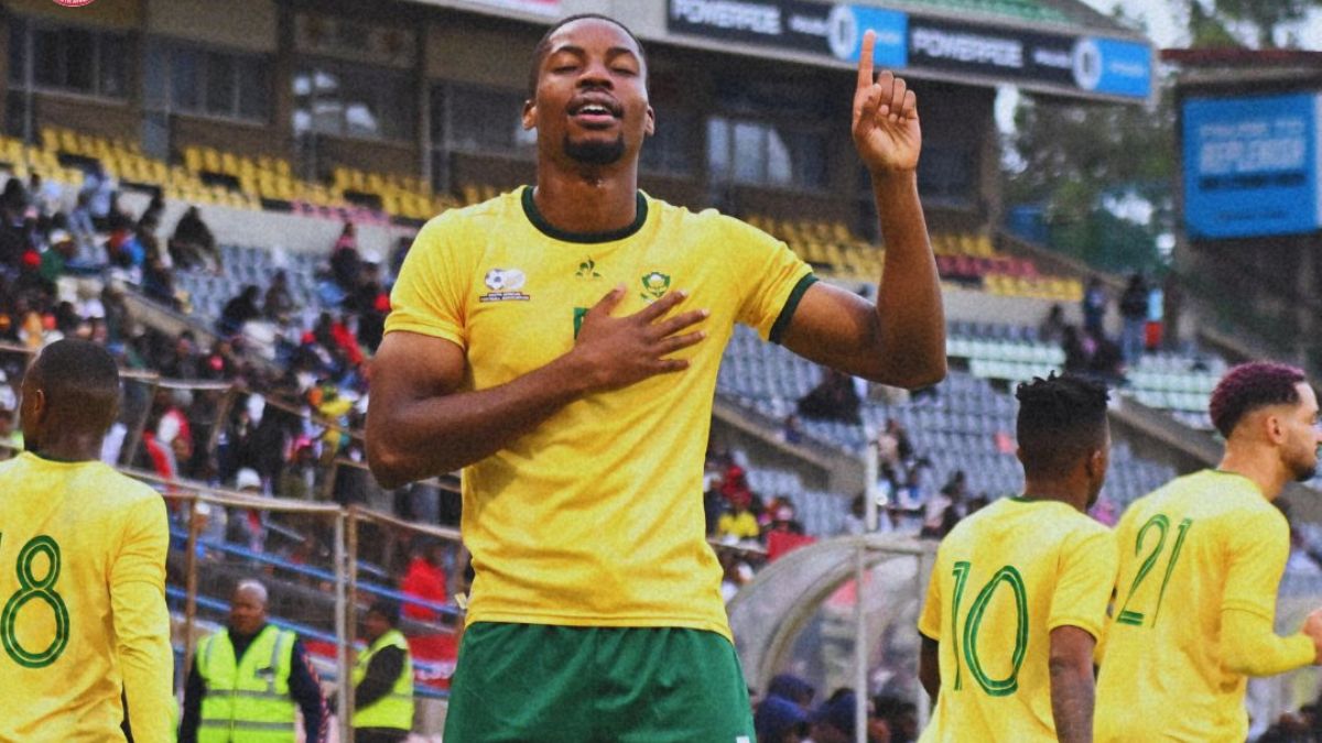 Solid reinforcement. Ime Okon may join Kaizer Chiefs | Dailysports