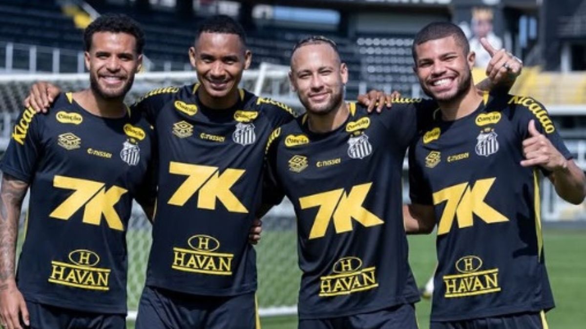 The return is near. Neymar shares new photos from team training ...