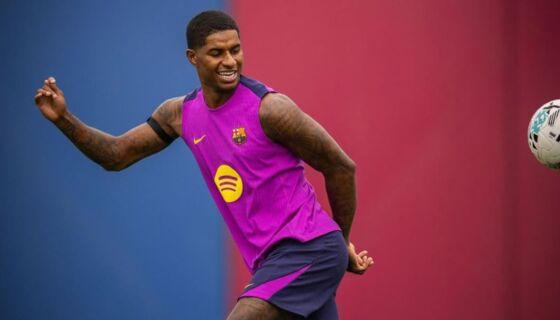 A dream come true. Marcus Rashford shares photo of his first training ...