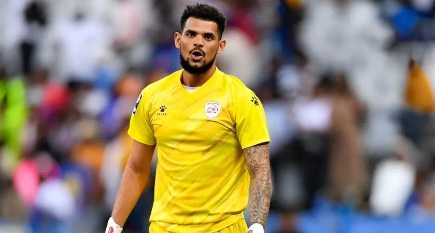 A new goalkeeper for Nabi? Kaizer Chiefs eye Bafana Bafana shot-stopper ...