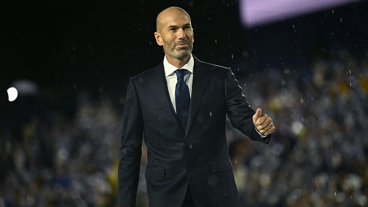 Zinedine Zidane returns to the dugout! The Frenchman's new team ...