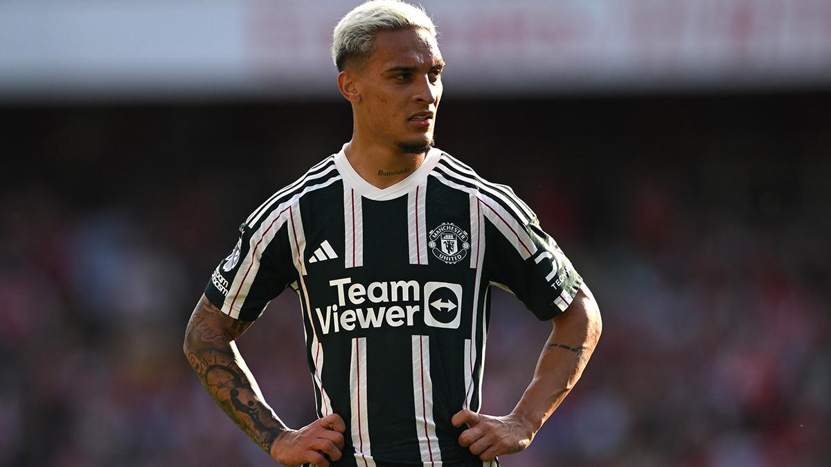 The intrigue is building! Benfica one step away from signing Antony ...