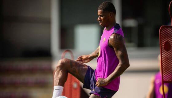 With a smile on his face. Marcus Rashford shares new photos from ...