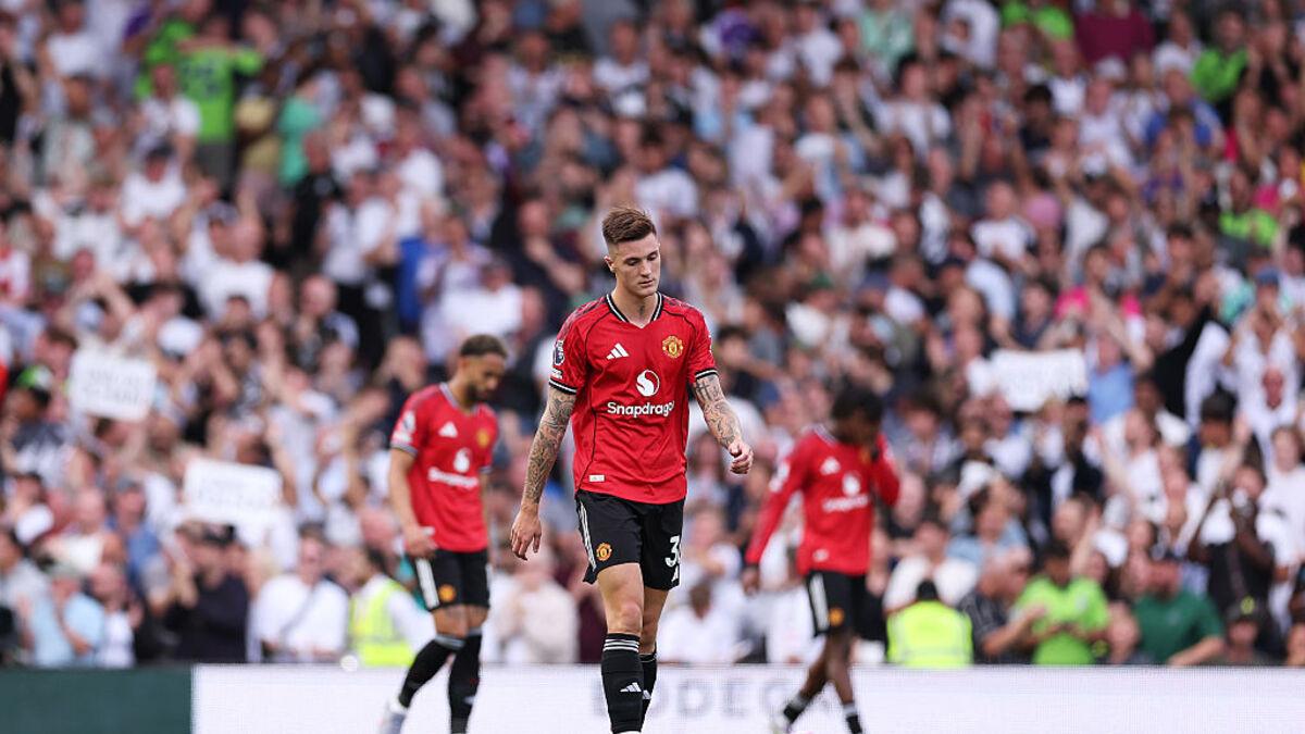 Collapse. Since April, Manchester United have collected the fewest ...