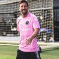 Delicious dinner. Leo Messi shares photos from his Miami restaurant ...