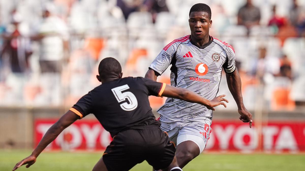 Mabasa double seals Orlando Pirates perfect start in Africa | Dailysports