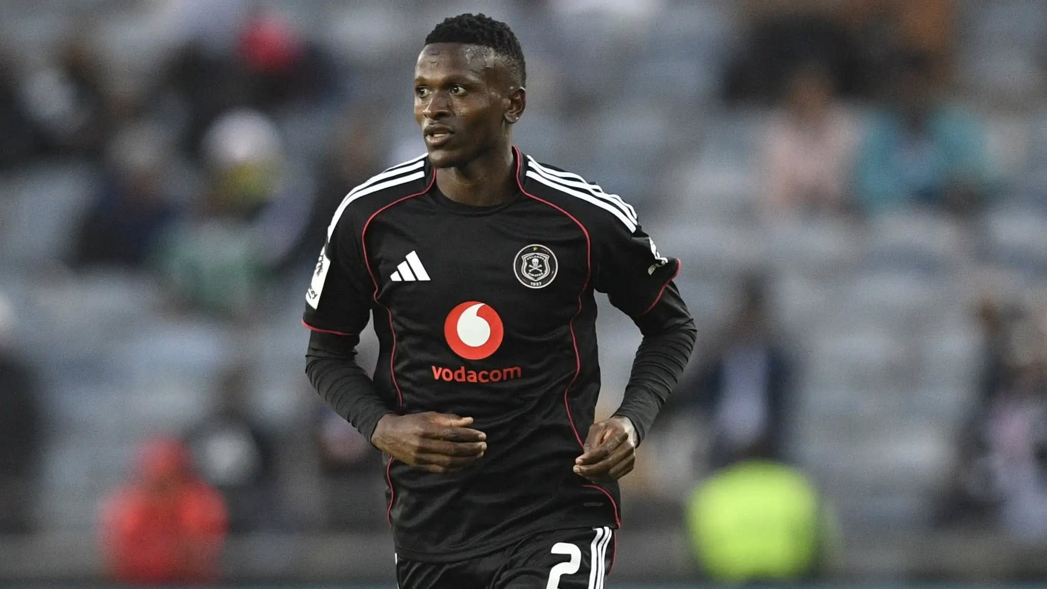 Orlando Pirates legend motivates loaned defender | Dailysports
