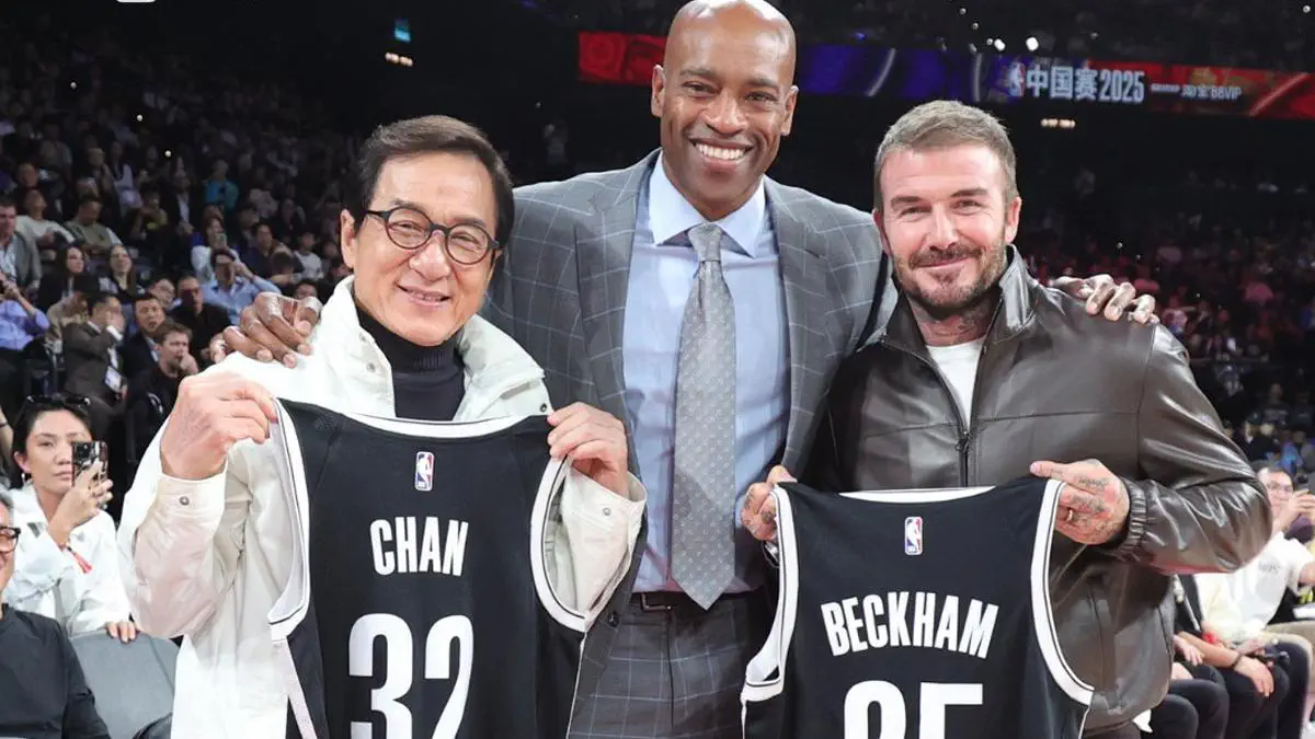 La légende atteint des sommets : David Beckham rencontre Jackie Chan, Shaquille O’Neal et Yao ...