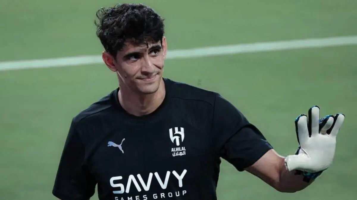 CAF Awards 2025: Morocco’s Yassine Bounou Named Men’s Goalkeeper of the ...