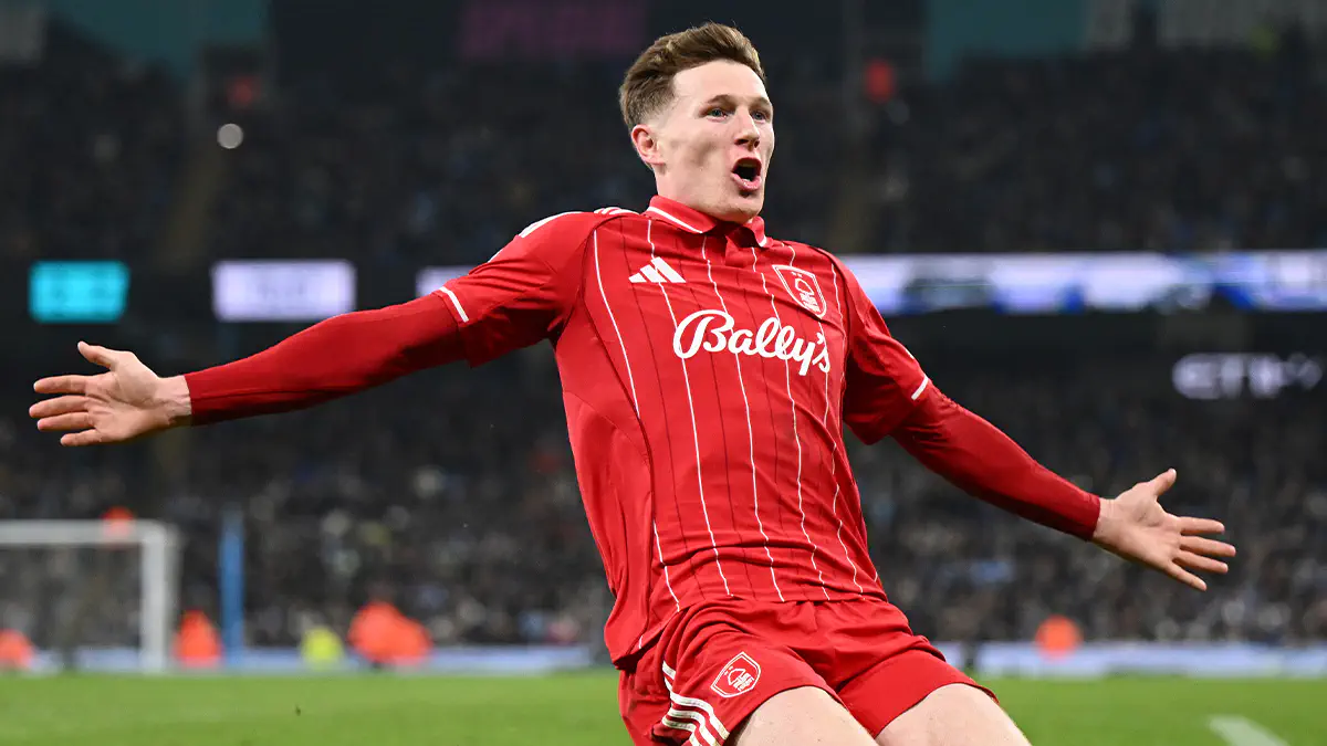 Le choix est fait ! Elliot Anderson accepte l’offre de Manchester City ...