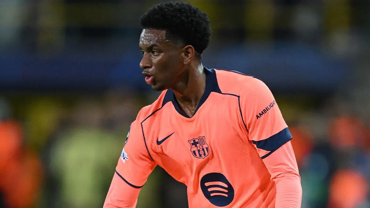 Barcelona puts Alejandro Balde up for transfer to save budget ...