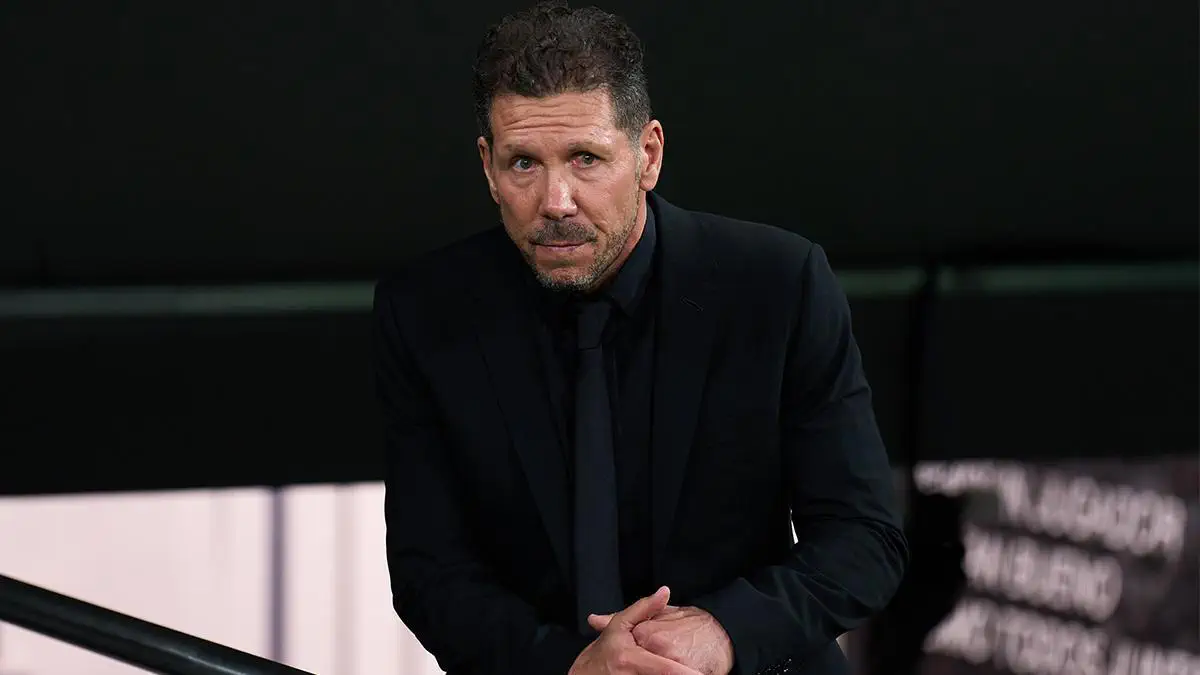 The Simeone era continues! Coach to stay at Atlético through the 2026/ ...