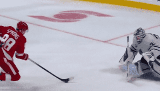 What a maneuver! A spectacular execution of a penalty shot during the ...