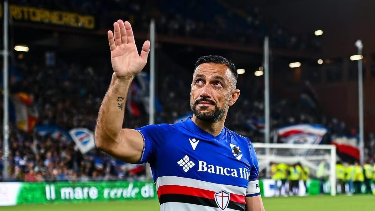 The legendary Italian forward announced his retirement | Dailysports