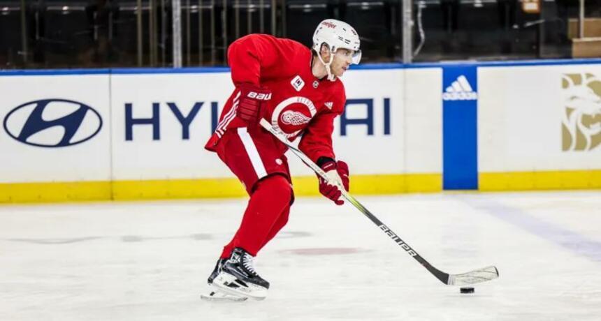 Patrick Kane is ready to make his debut for his new team | Dailysports