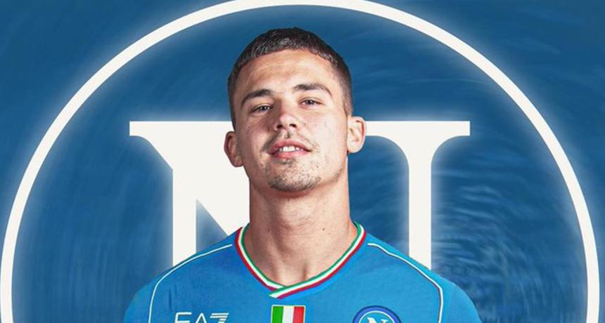 Napoli loaned Belgium national team midfielder from Aston Villa ...