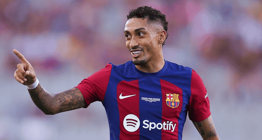 Barcelona willing to sacrifice player to poach Bayern defender from ...