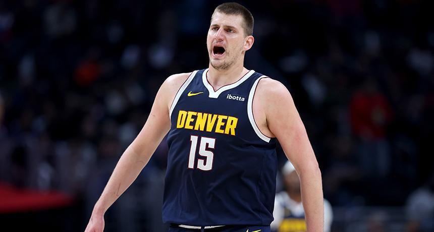 The NBA star passed the 14,000-point mark for his career | Dailysports