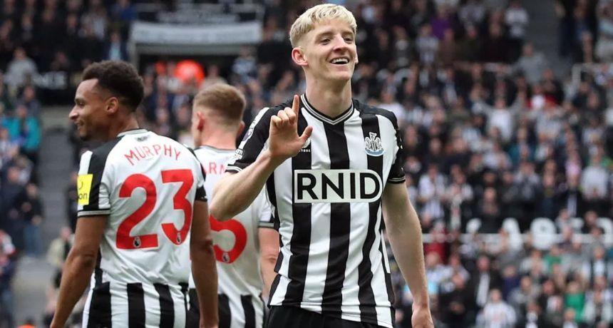 The Newcastle star became the second to achieve an interesting Premier ...