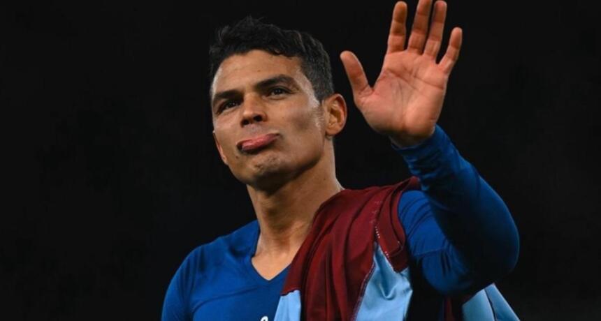 The legendary defender hinted at an imminent departure from Chelsea ...