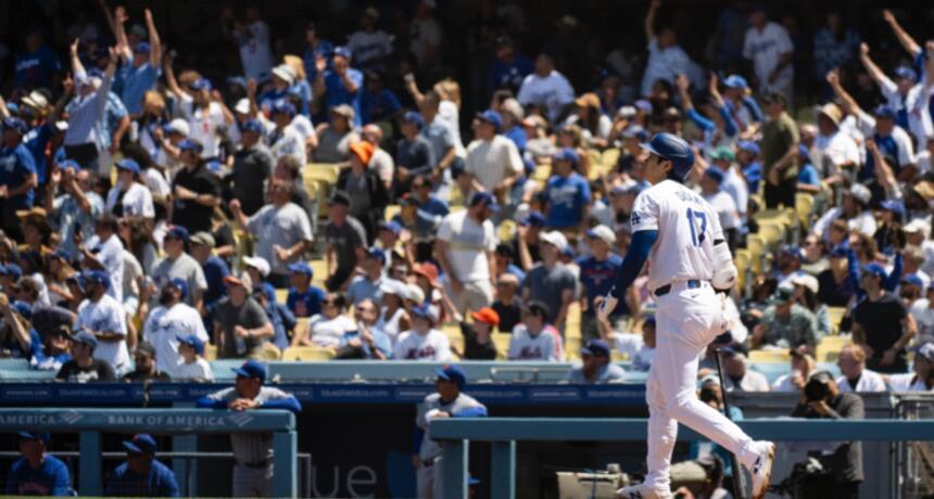 Los Angeles Dodgers player rewrites history of Japanese players in MLB ...