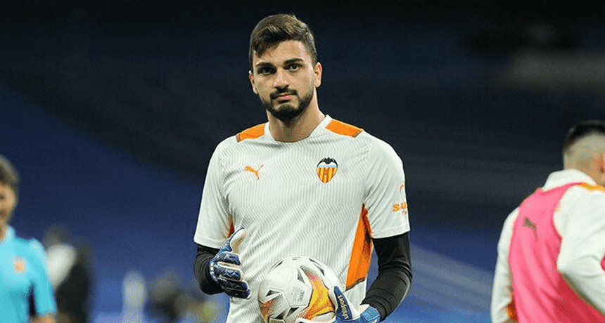 Another Premier League club targeting Valencia goalkeeper | Dailysports