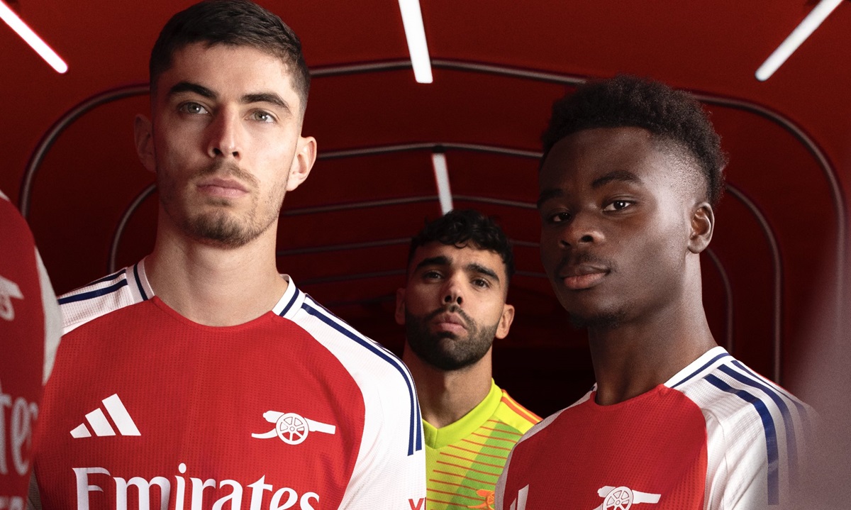 A nod to the legendary eras: Arsenal has unveiled their new kit for the ...