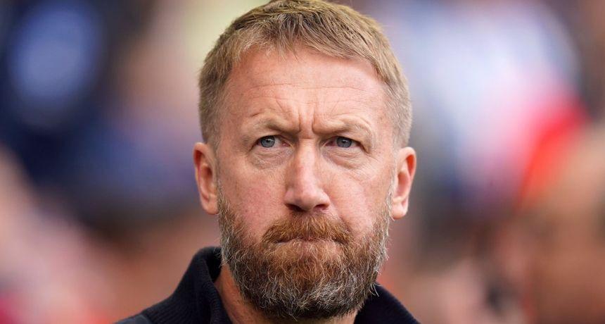 Leicester has turned their attention to the former Chelsea coach ...