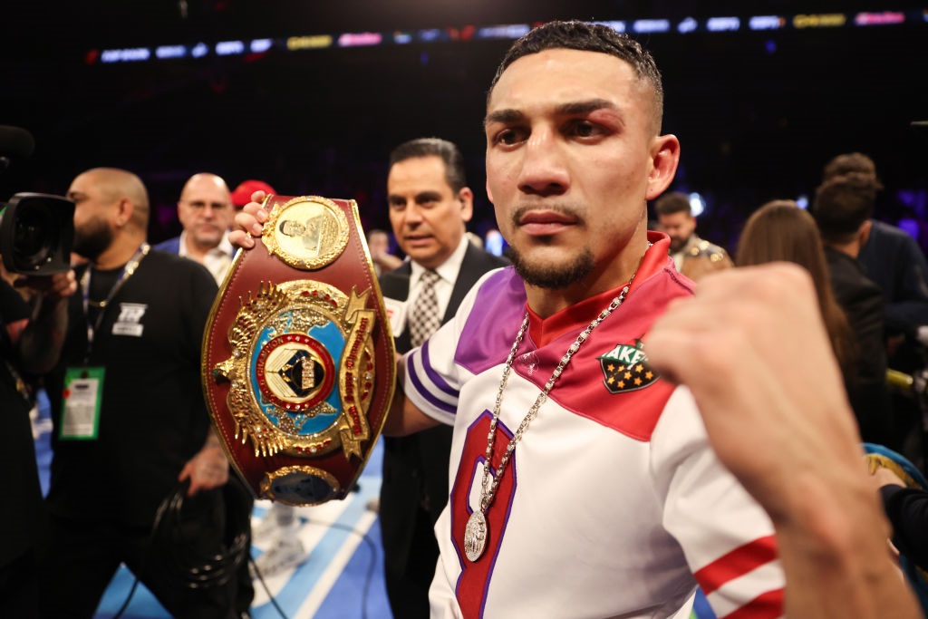 "It's business". Teofimo Lopez spoke out about Usyk's decision to ...
