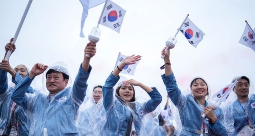 International scandal at the Olympics opening. The Republic of Korea ...