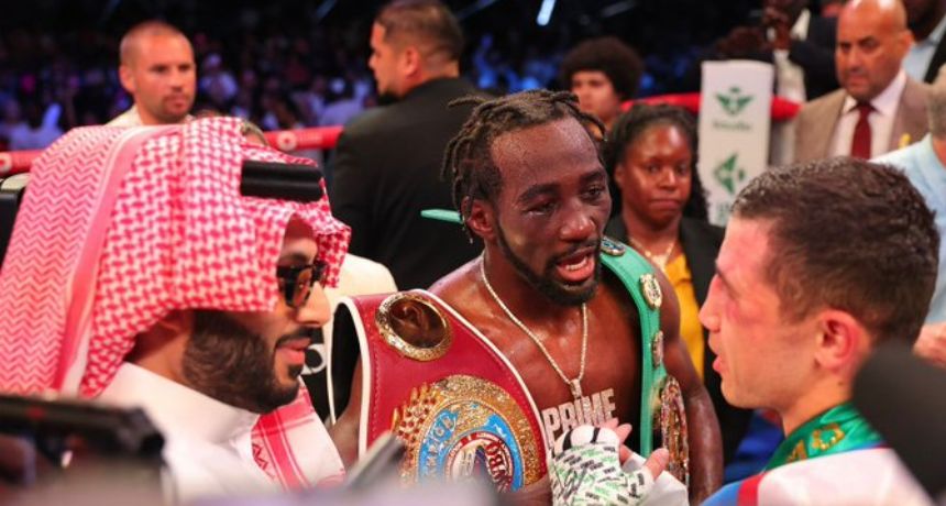 WBA has two new champions! Crawford and Valenzuela took away the titles ...