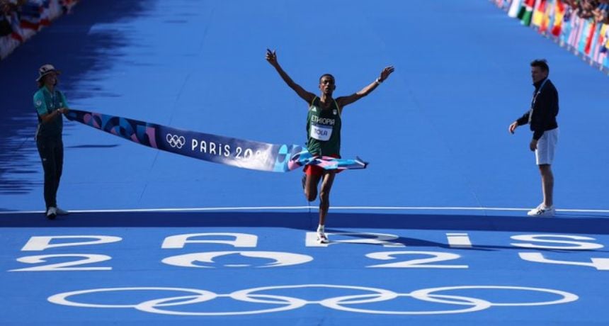 Ethiopian marathon runner sets Olympic record and wins gold in Paris ...